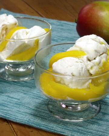 Mangas Flambada (Mango Flambe) • Curious Cuisiniere