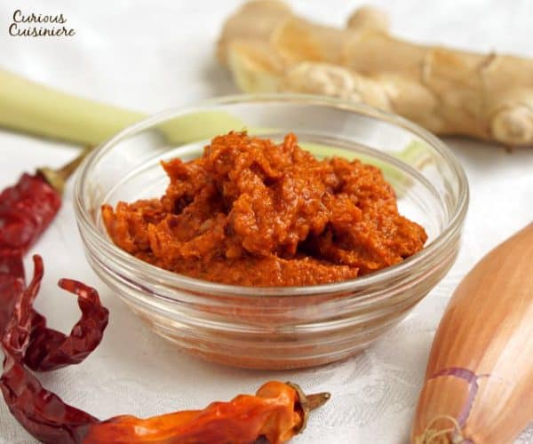 Homemade Thai Red Curry Paste (And An Easy Thai Red Curry) • Curious ...