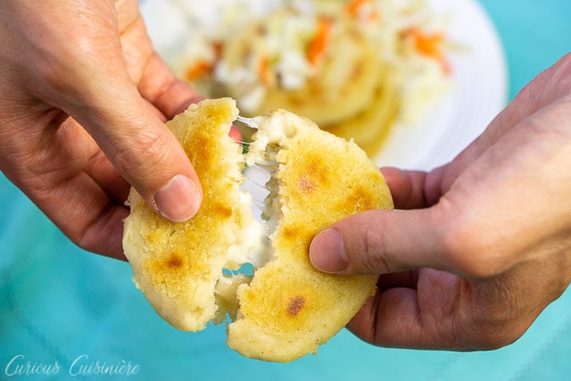 Pupusas de Queso (Salvadoran Cheese Stuffed Tortillas) • Curious Cuisiniere
