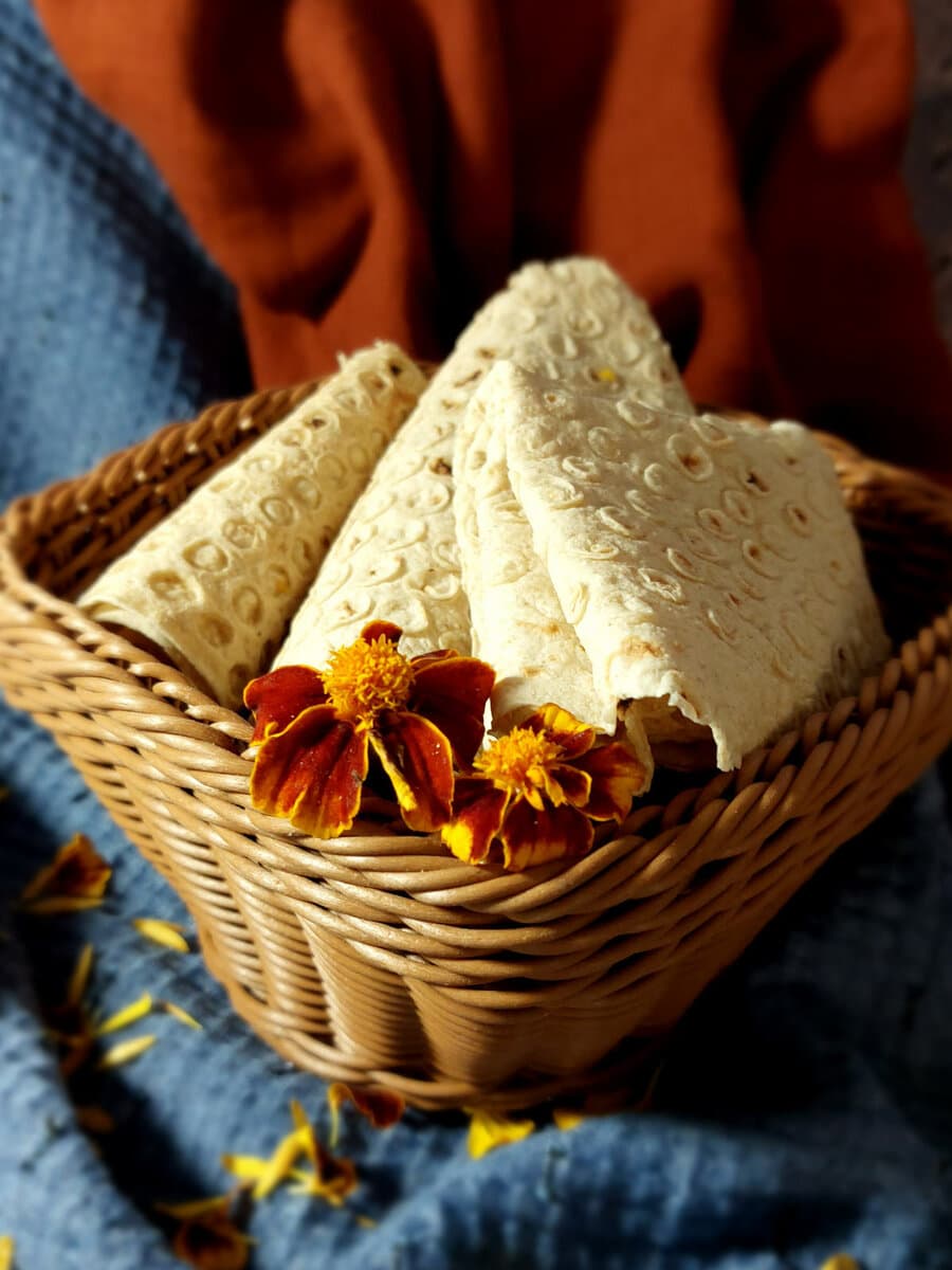 Lavash (Middle Eastern Flatbread) • Curious Cuisiniere