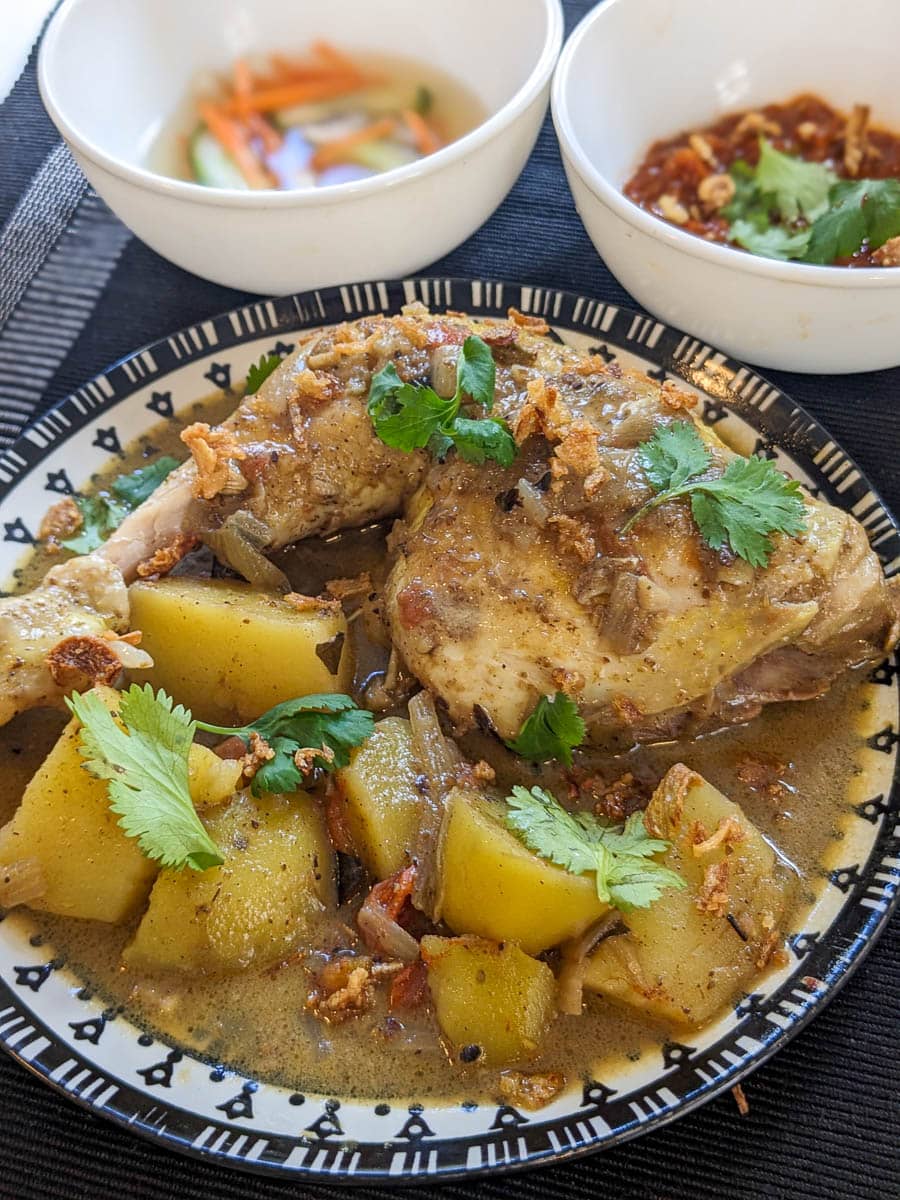 Ayam Masak Kurma (Indian Malayasian Kurma Chicken Curry) • Curious ...