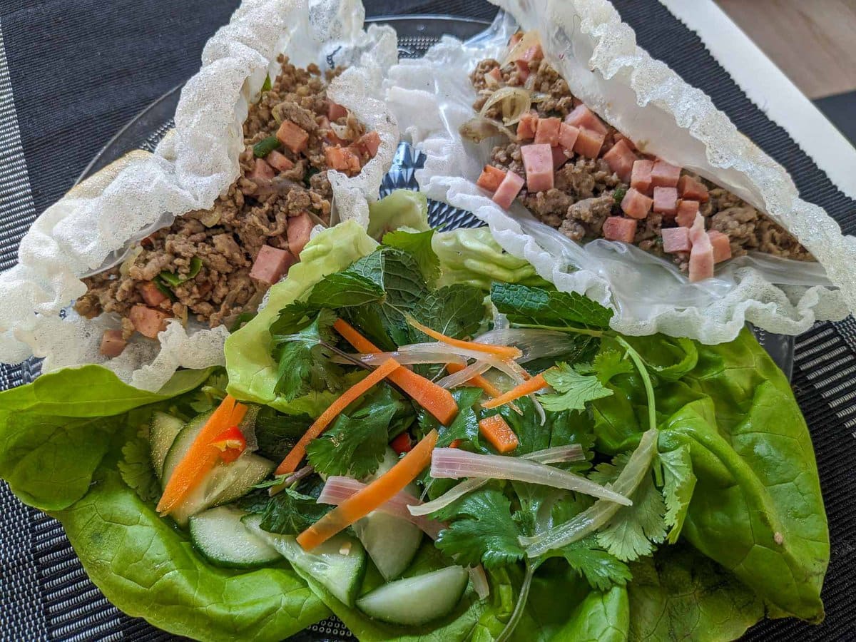 Pak Mo Krob (Thai Vietnamese Crispy Rice Paper Wrap) • Curious Cuisiniere