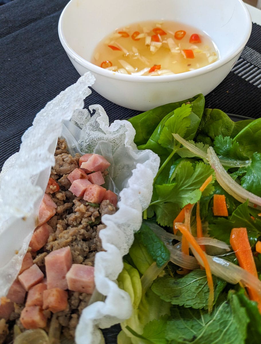 Pak Mo Krob (Thai Vietnamese Crispy Rice Paper Wrap) • Curious Cuisiniere